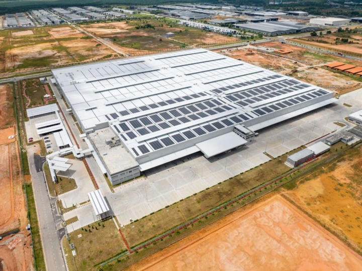 Mercedes-Benz strengthens Asia Pacific operations with new logistics ...